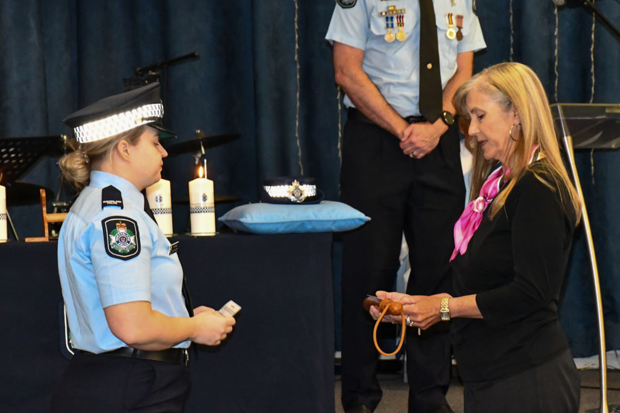 Community stops to remember our fallen police officers | The Express ...